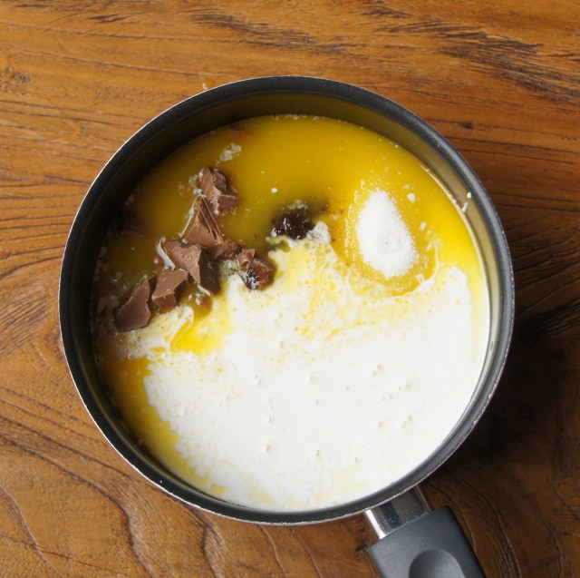 Cherry Ripe Mud Cake | Desserts. Nothing. Else.